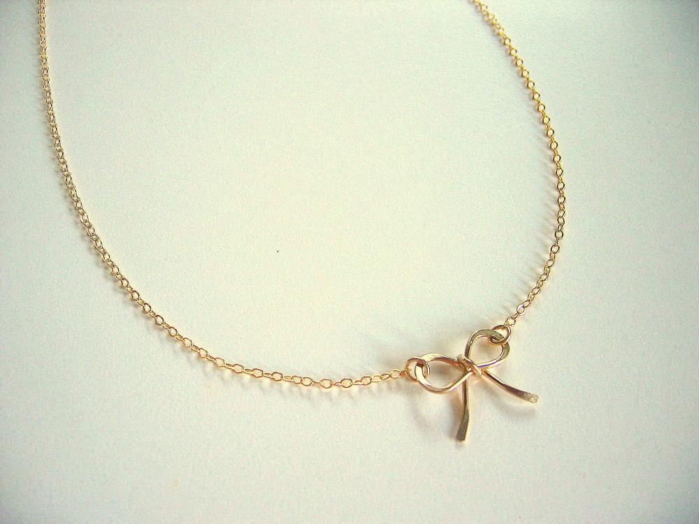 Gold Bow Necklace, Gold Ribbon Necklace on Luulla